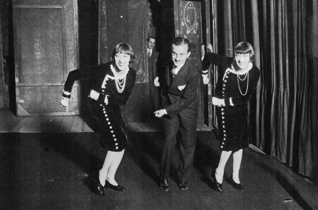 The Dolly Sisters: Burlesque Twins – Iona Fortune Burlesque