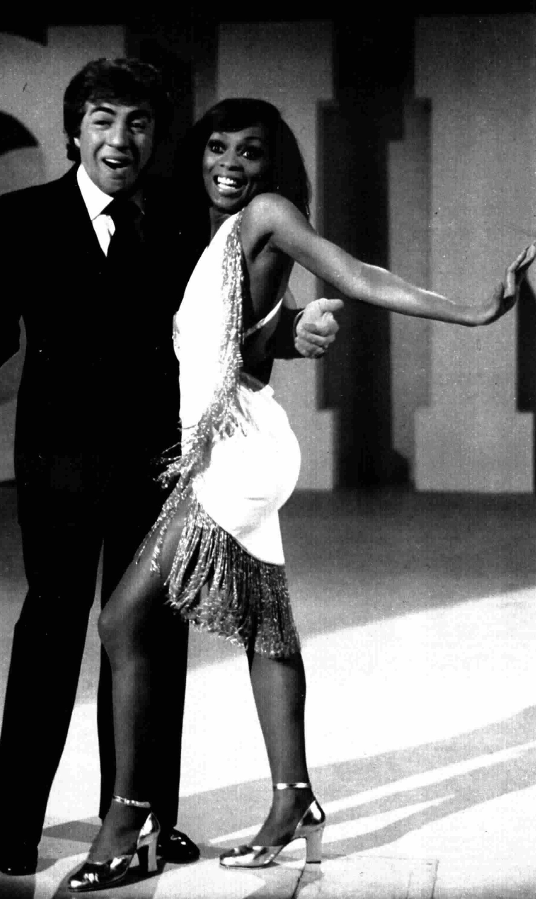 Lola Falana: Showbiz Trailblazer – Iona Fortune Burlesque